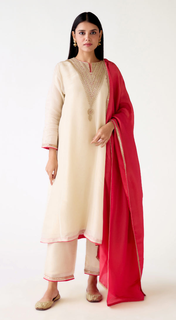 Haldi Ceremony Dresses | Designer Haldi Function Dresses – Basanti ...